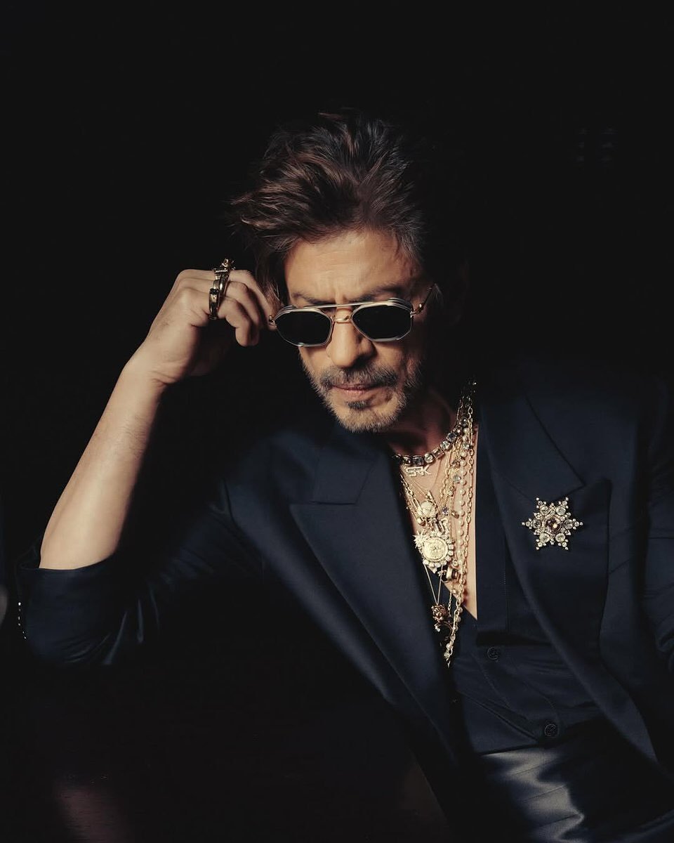 Shah Rukh Khan at Met Gala 2025 - Behind the Scenes | FridayWall